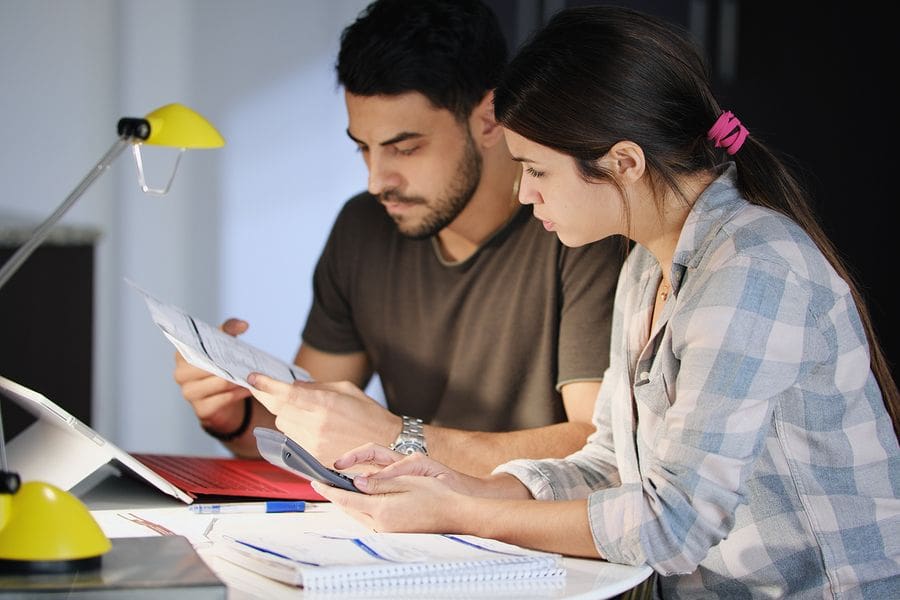 What Is A Good Debt to Income Ratio For Student Loan Refinancing 